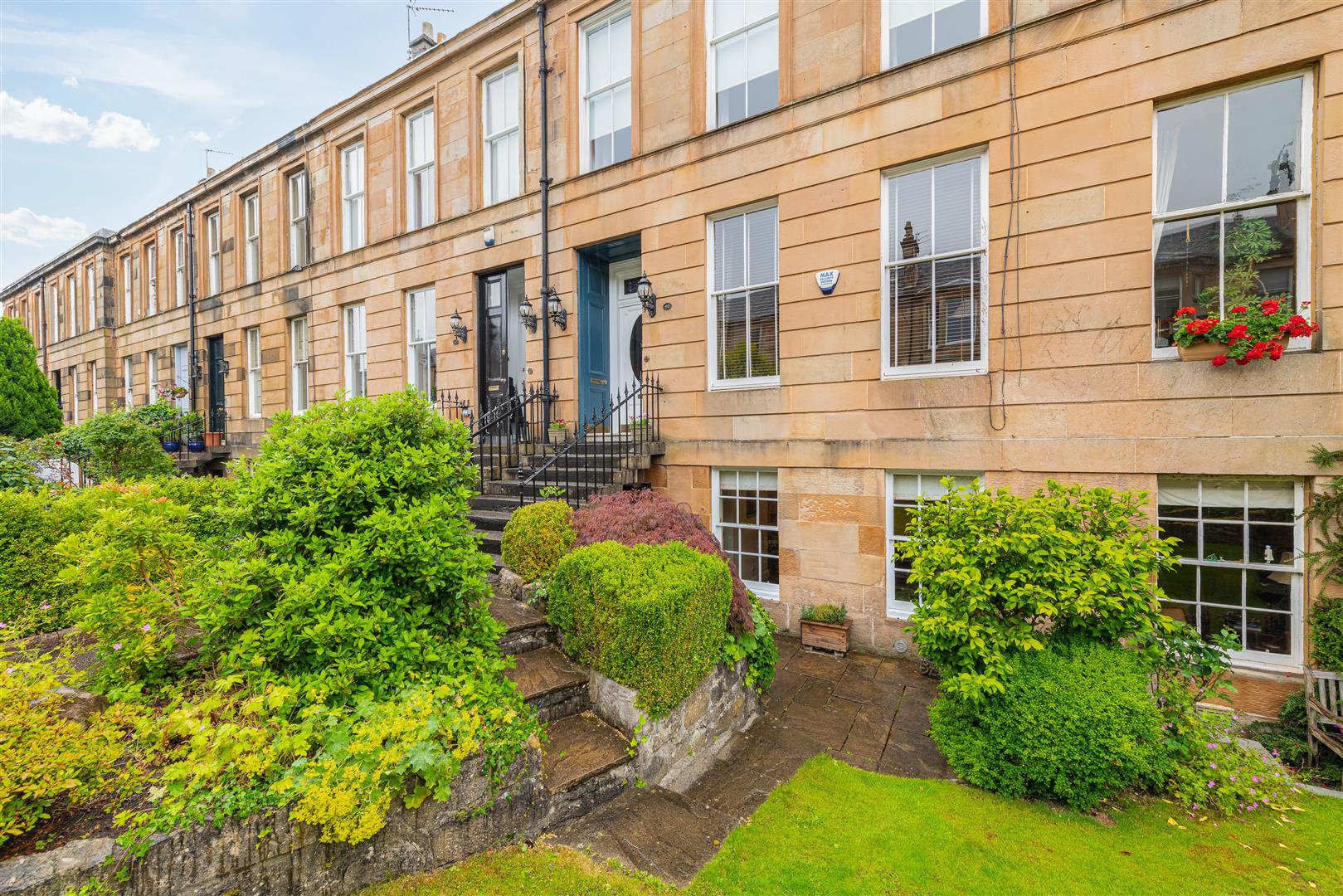 40 Queen Square, Strathbungo, G41 2AZ – Corum Property