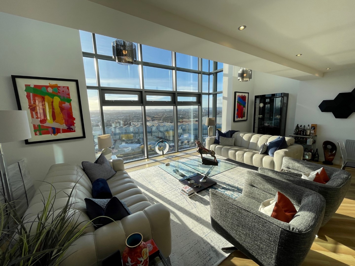 The Penthouse 1 Meadowside Quay Square, Glasgow Harbour, G11 6BS ...