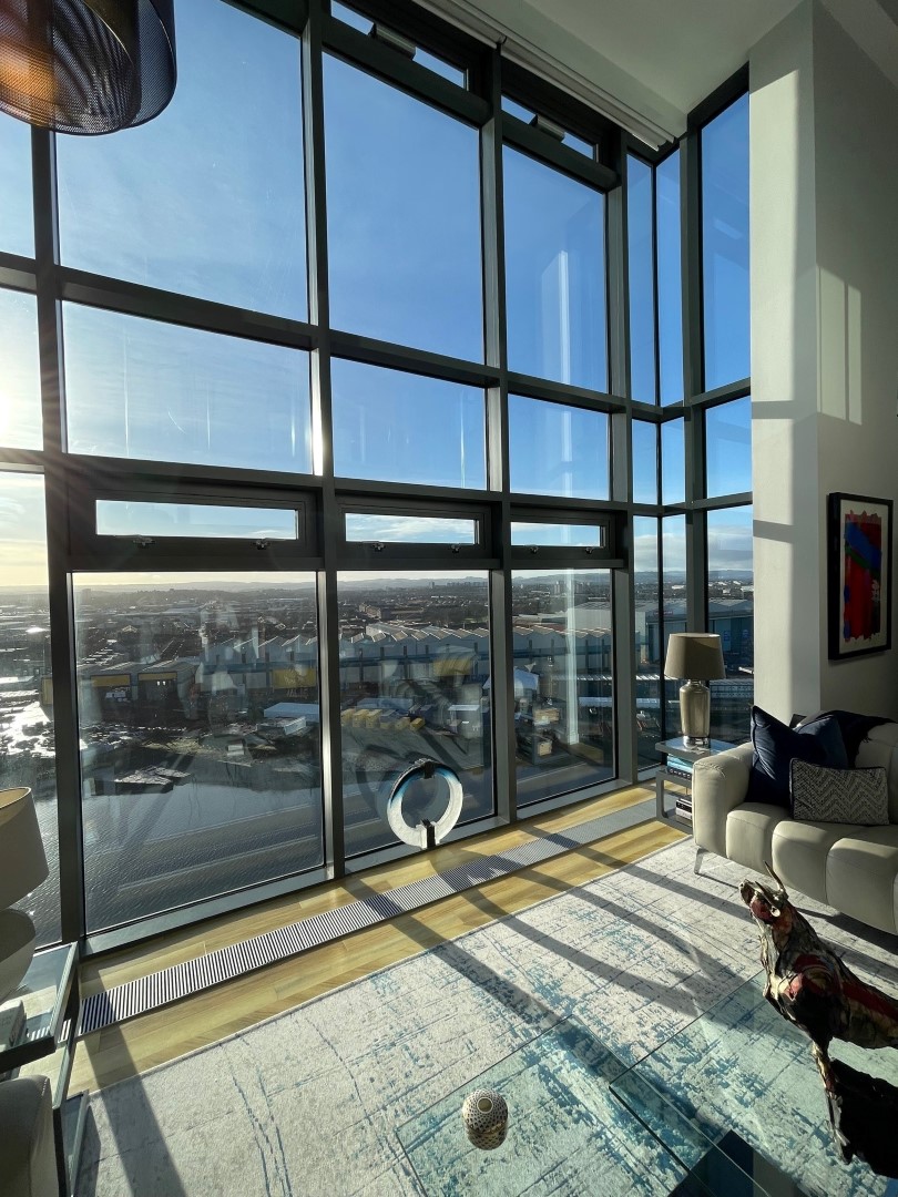 The Penthouse 1 Meadowside Quay Square, Glasgow Harbour, G11 6BS ...