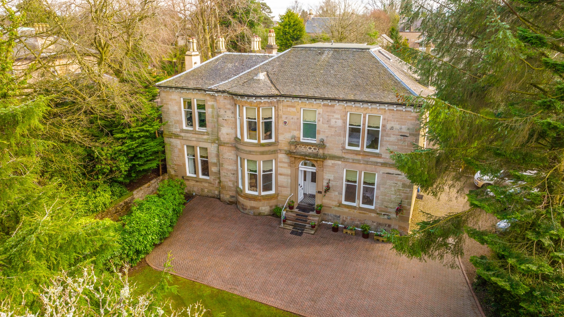 Mansfield, 22 Moncrieff Avenue, Lenzie, G66 4NL – Corum Property