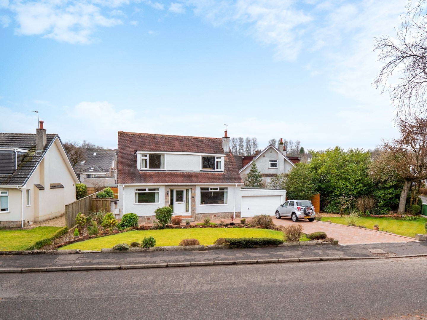 10 Heather Avenue, Bearsden, G61 3JE – Corum Property