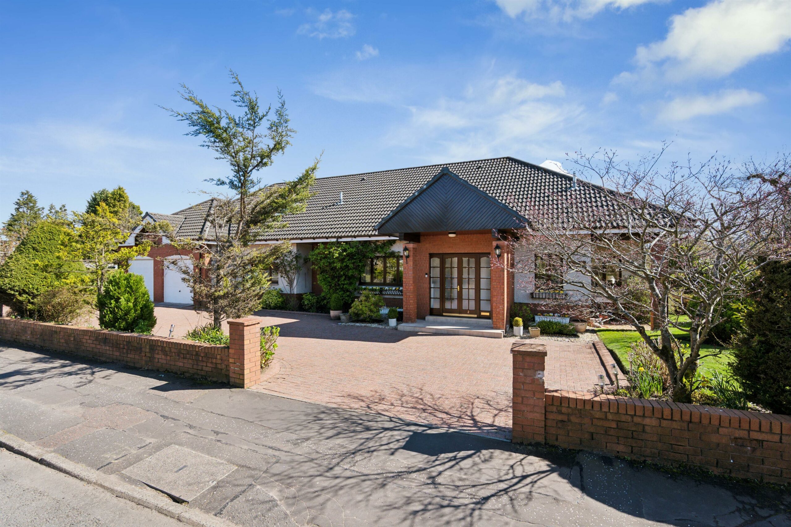 Kirkhill Road,Newton Mearns – Corum Property