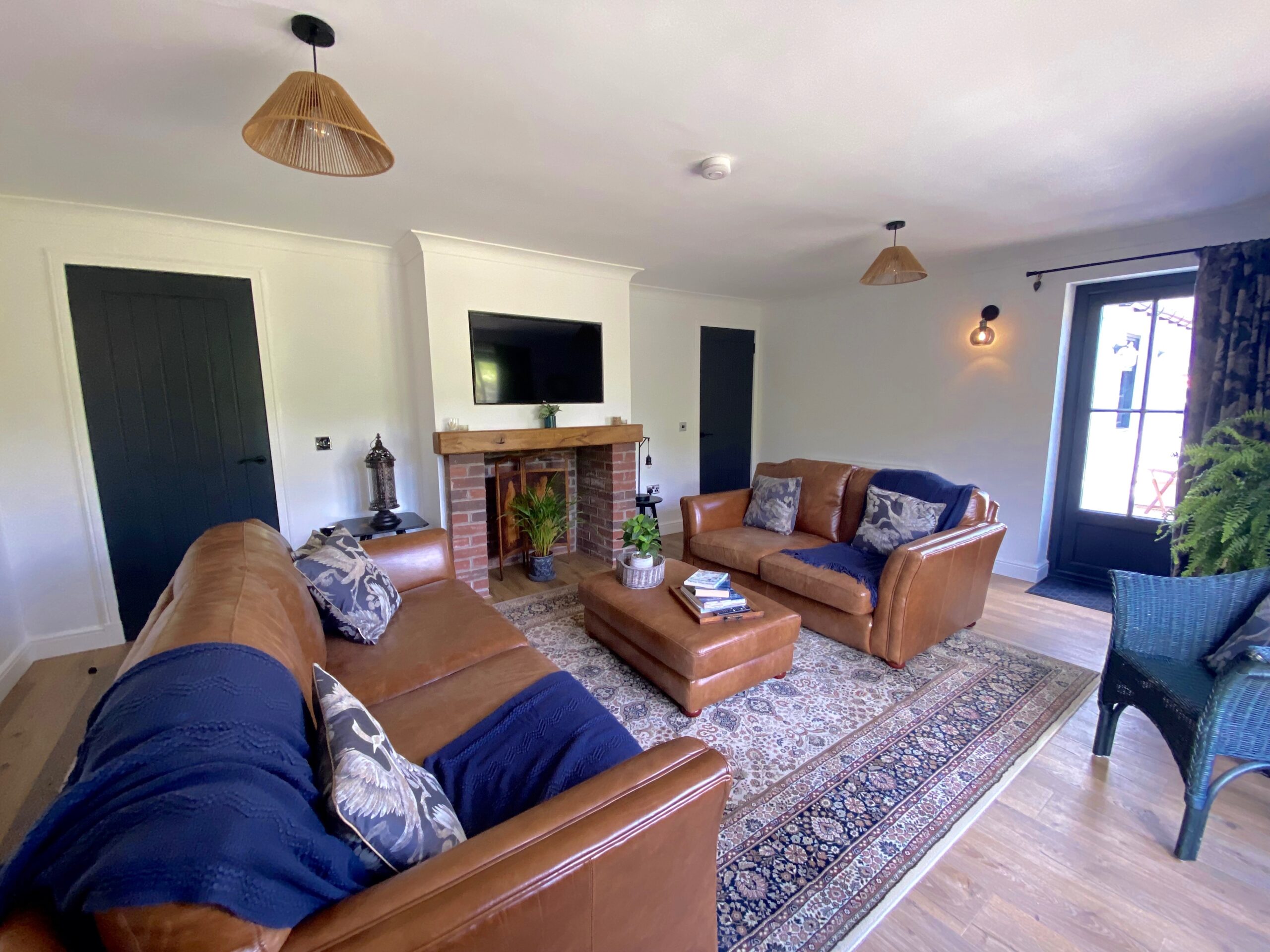 Oswald Cottage, 9 Maybole Road, Kirkmichael, KA19 7PQ – Corum Property