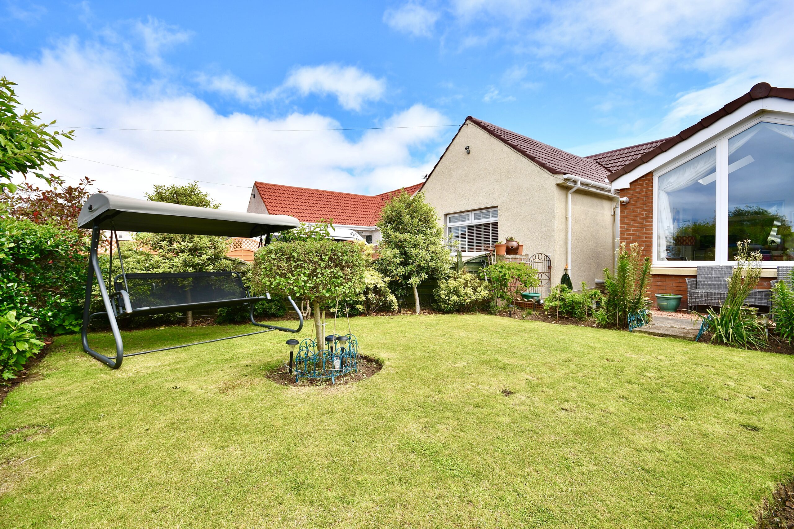12 Glenpark Avenue, Prestwick, KA9 2EE – Corum Property